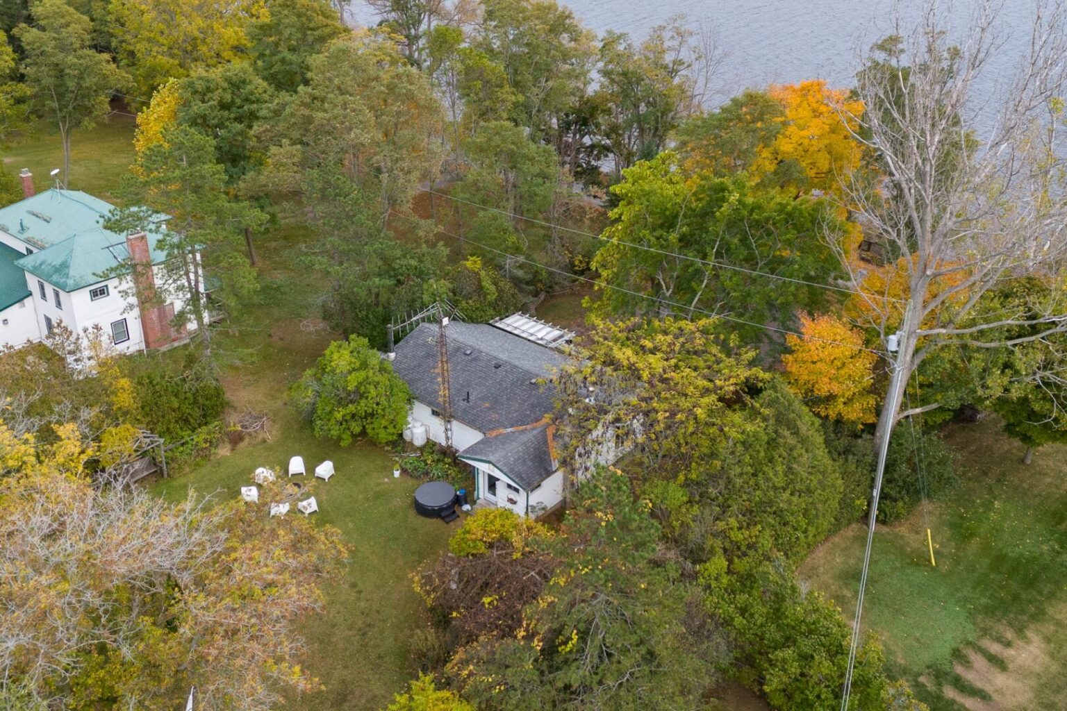 Don't judge this modest Prince Edward County cottage by its exterior ...